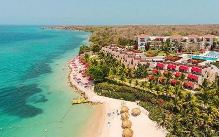 Oferta a Isla Baru con Hotel Decameron Baru Beach 2024 | Aquarium Travel